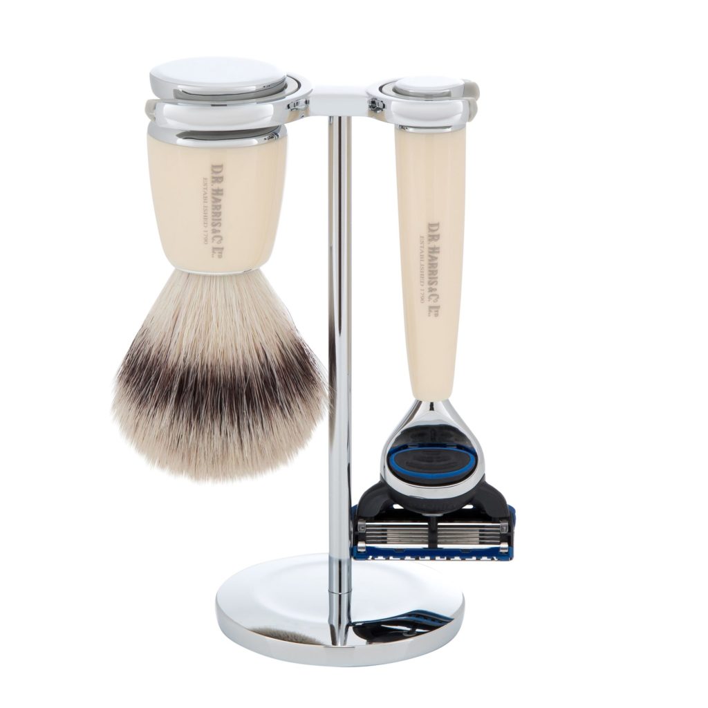 3 Piece Fusion Razor Synthetic Shaving Set £185 - D R Harris London D R ...